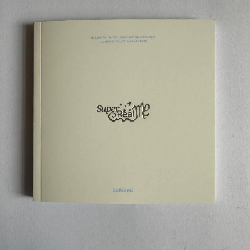 ILLIT SIGNED 1ST MINI ALBUM 'SUPER REAL ME' - SUPER ME VERSION