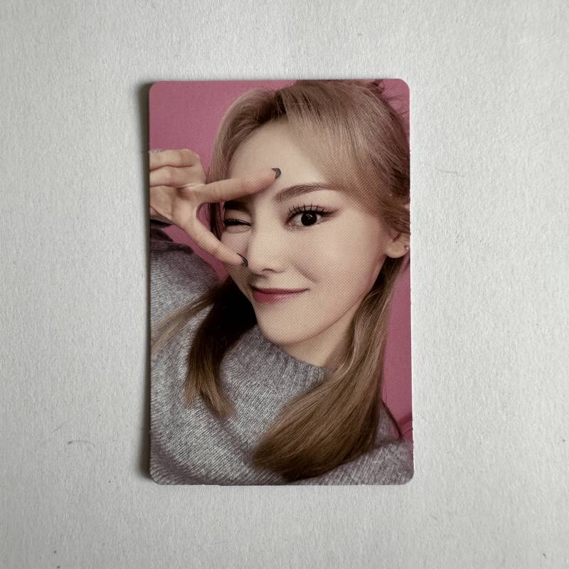 LOONA 2022 이달의 소녀 CONCERT [LOONAVERSE : FROM] OFFICIAL TRADING CARD ...