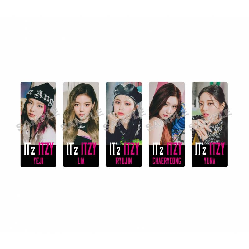 ITZY JAPAN DEBUT ALBUM 'IT'Z ITZY' - LIMITED EDITION A
